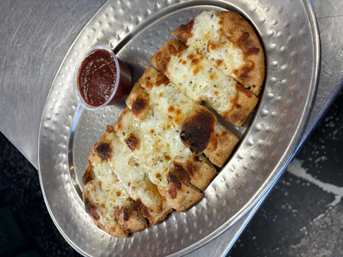 Outlaw Pizza & BBQ