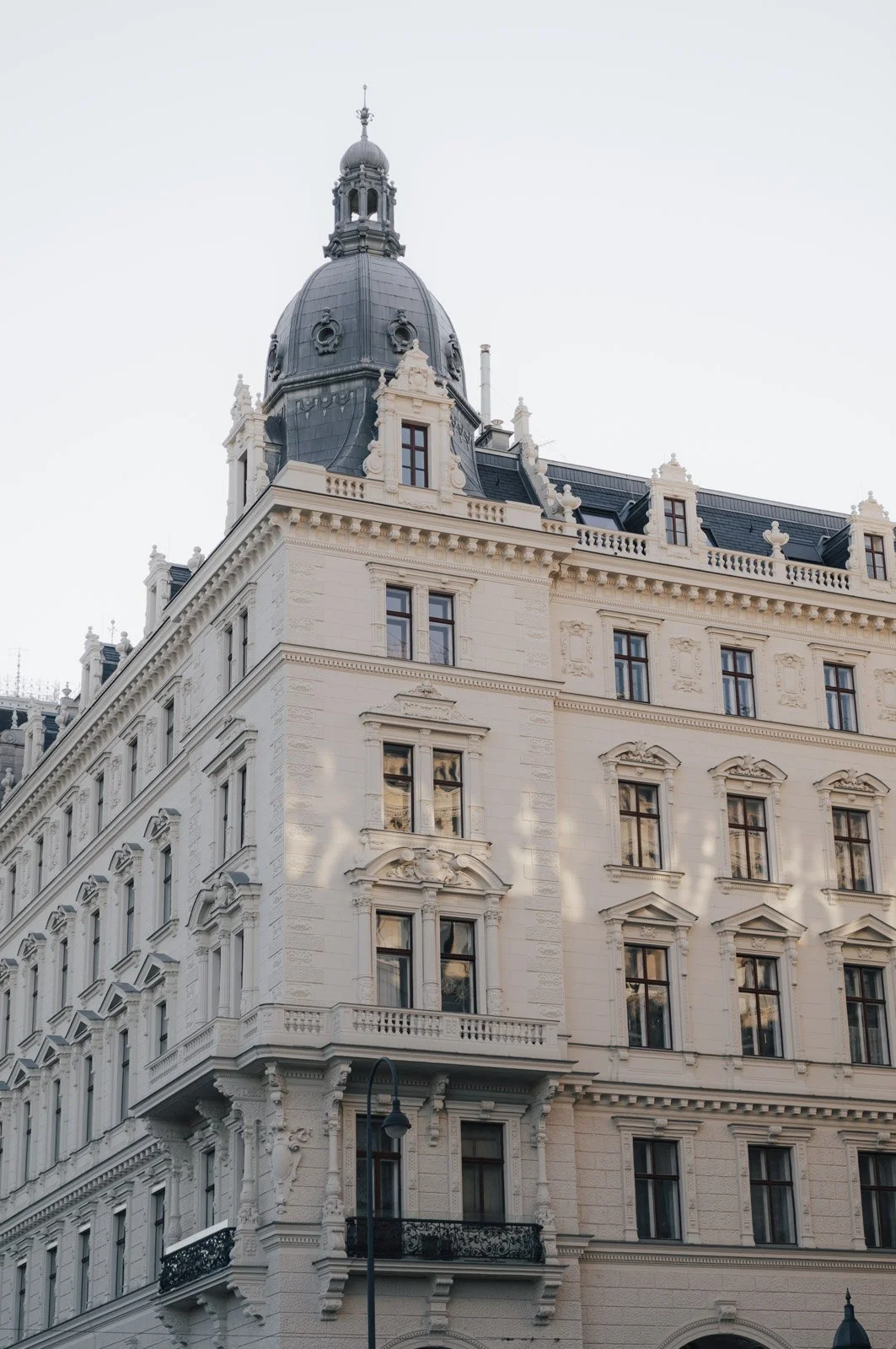 Wedding Photographer Vienna | Modern & Timeless Photography — MICHAEL ...