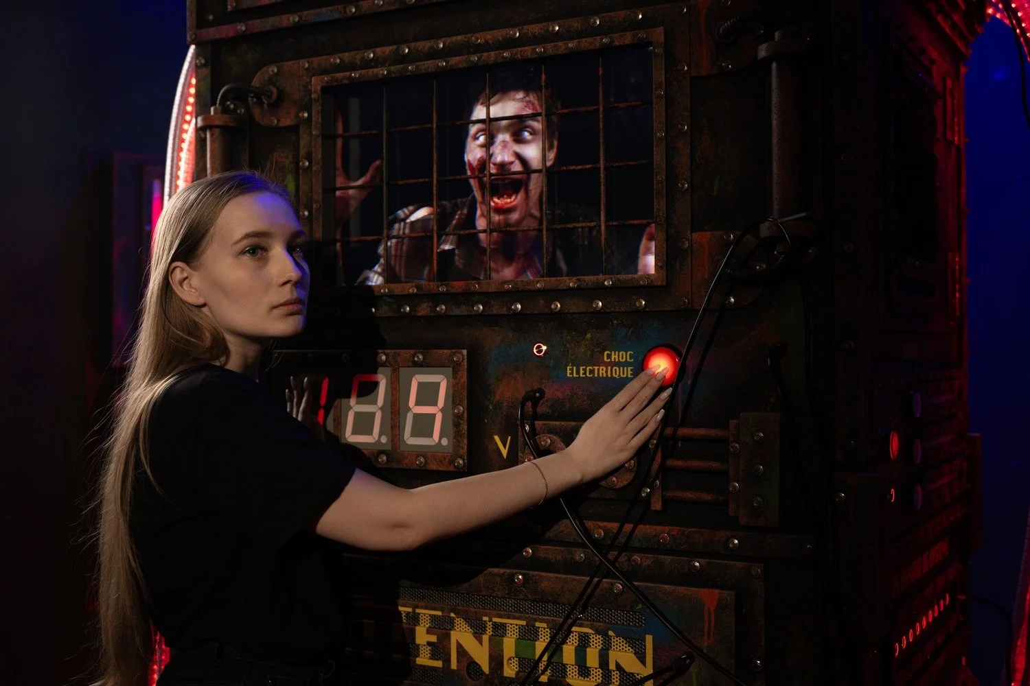 Infected Escape Room | Immersive Horror Game in Montreal — Amaze Escape ...