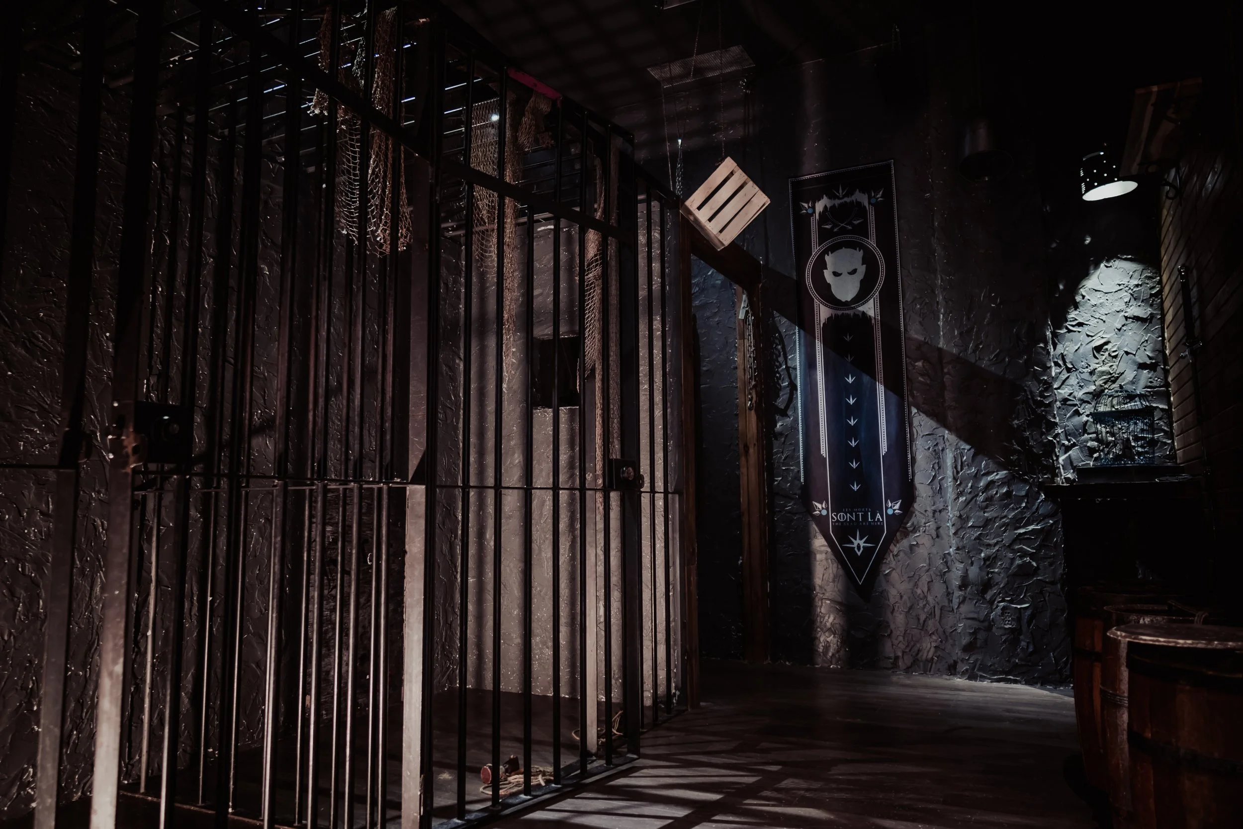 White Walkers Escape Room | Thrilling Adventure in West Island — Amaze ...