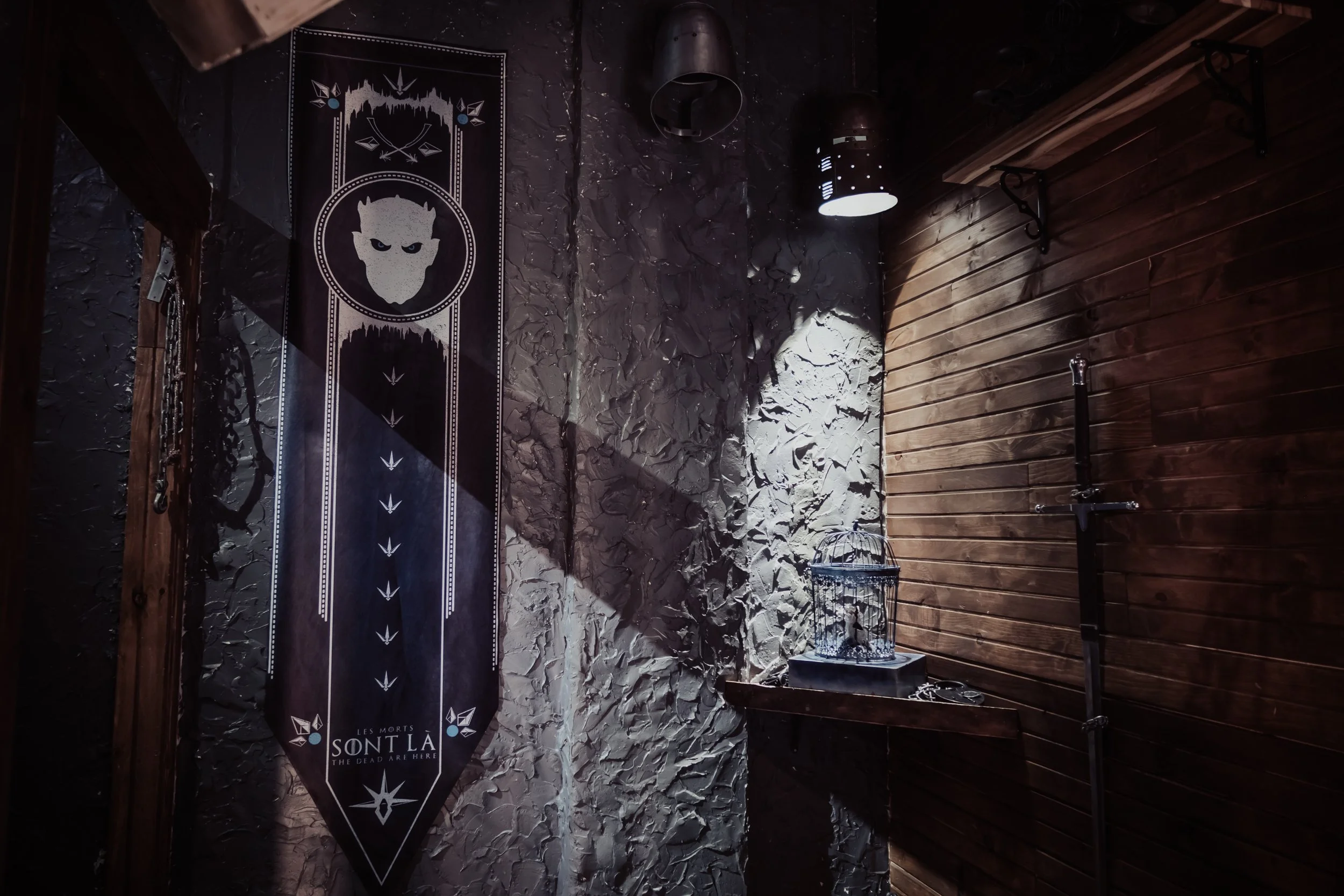 White Walkers Escape Room | Thrilling Adventure in West Island — Amaze ...