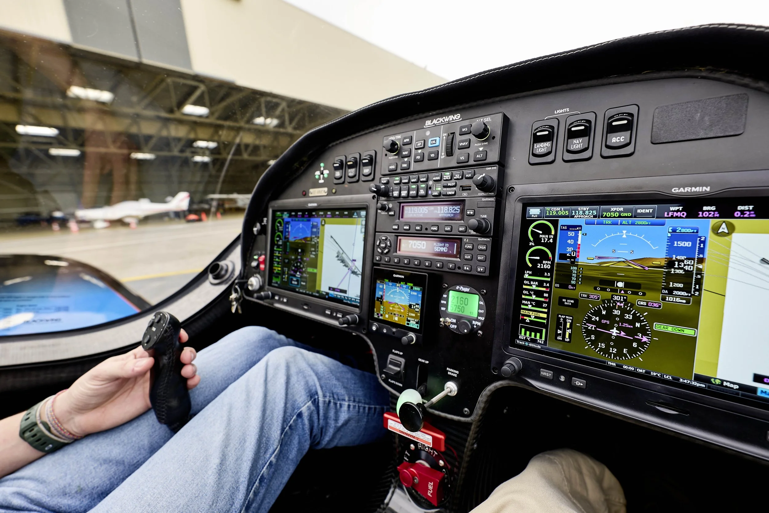 Blackwing Next-gen aviation — Home - FR