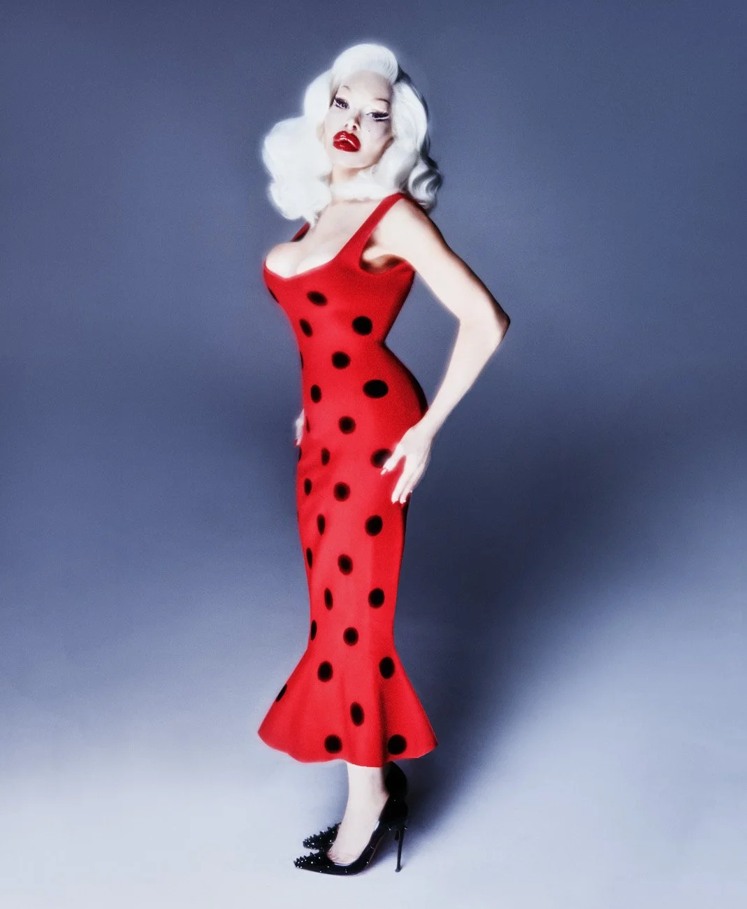 Amanda Lepore: Illuminating Glamour and Resilience — ICONIQA