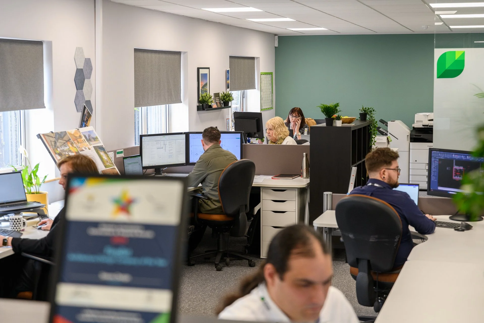 Team | Meet Our Experts — Simons Design Ltd.