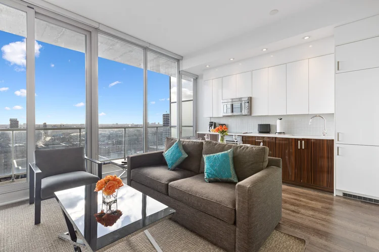 SoHo Residences Ottawa Downtown - Luxury Serviced Apartments