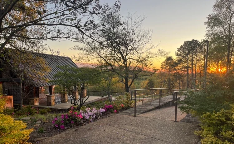 Mountain Top Inn & Resort | Book Your Stay Today