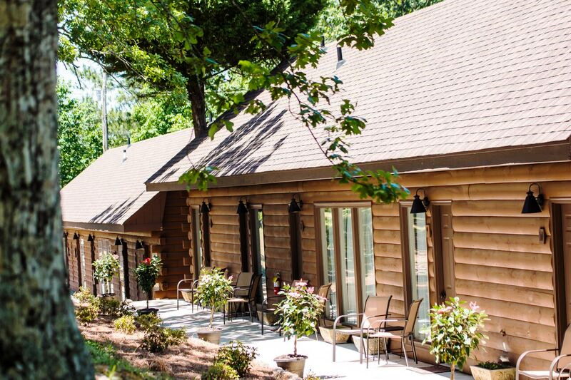 Inn Rooms | Book Your Escape Now — Mountain Top Inn & Resort
