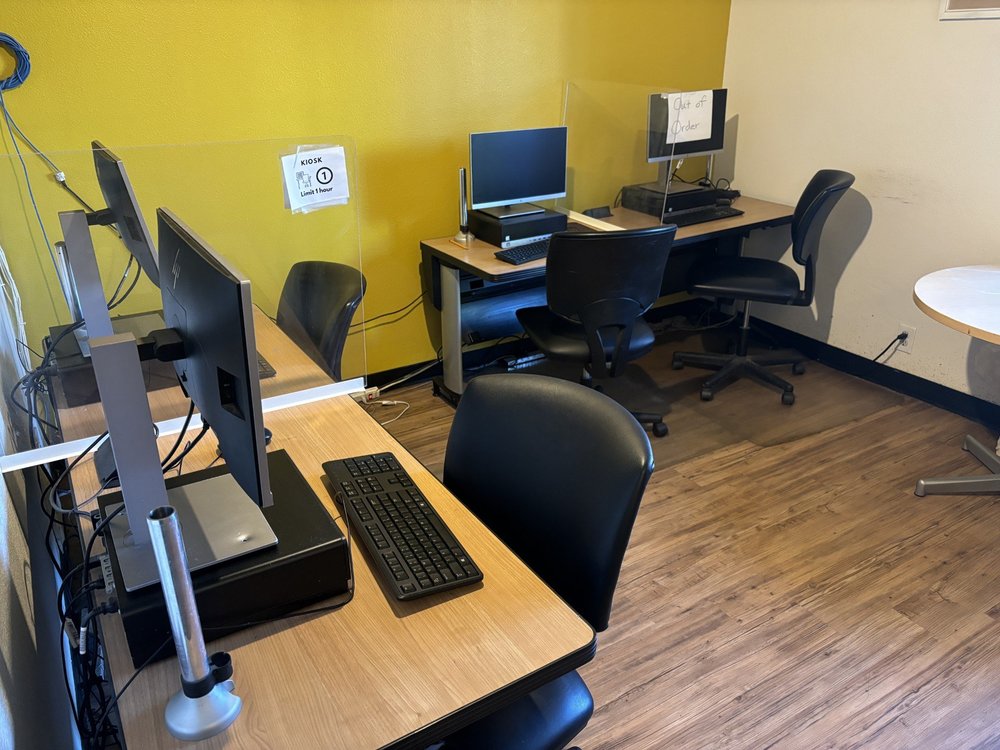 Senior Day Center Services — Justa Center Official Website