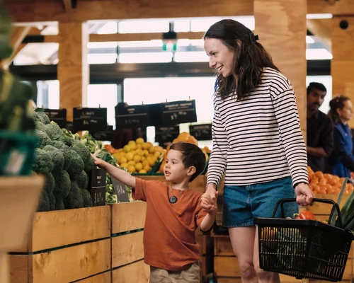 Connings Food Market - Nelson Grocery Store Supermarket