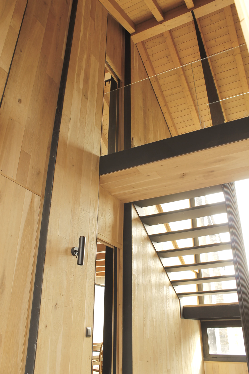 Arquitectura moderna en los Pirineos — QART Studio