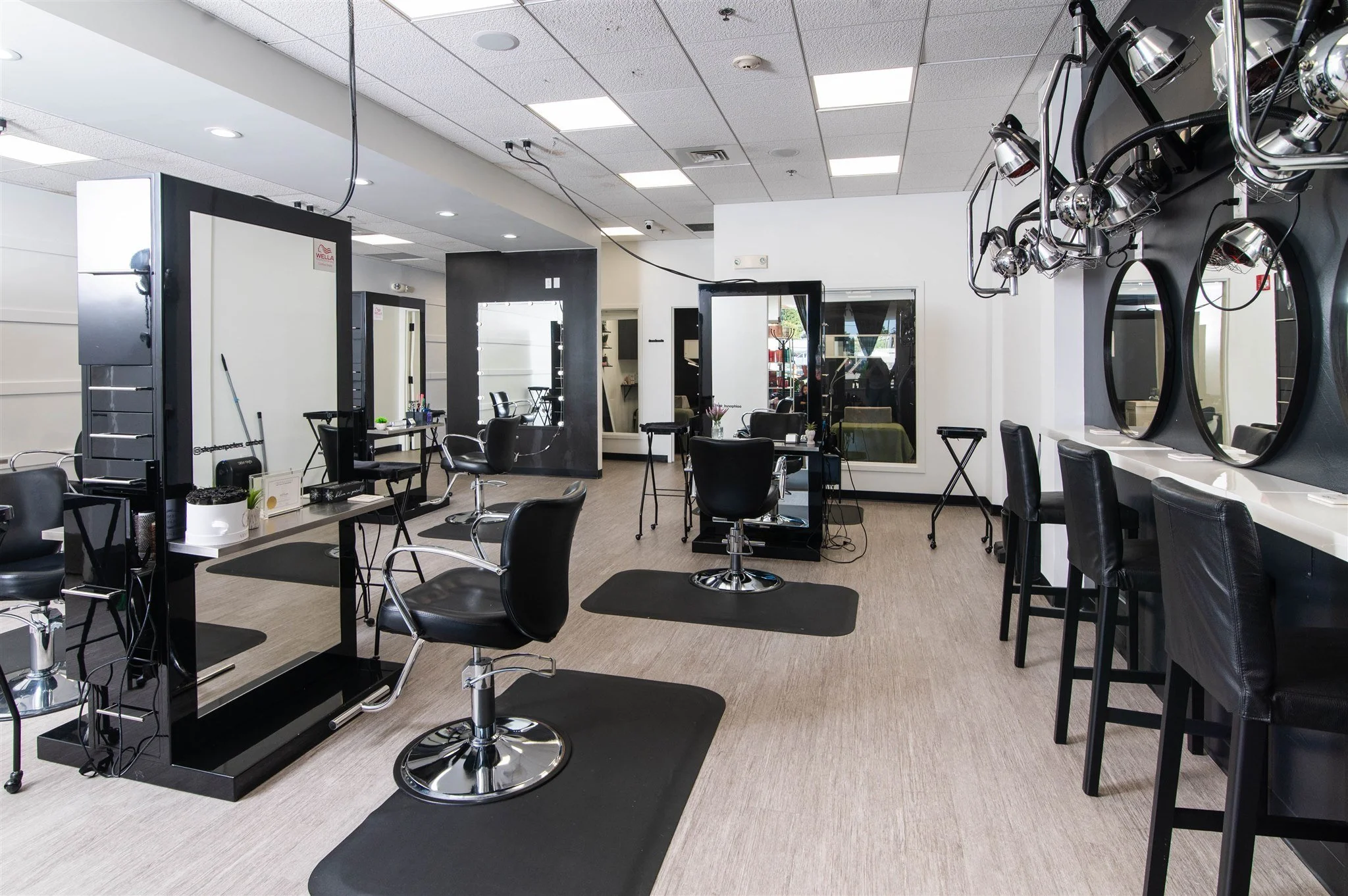 Stephen Peters Salon
