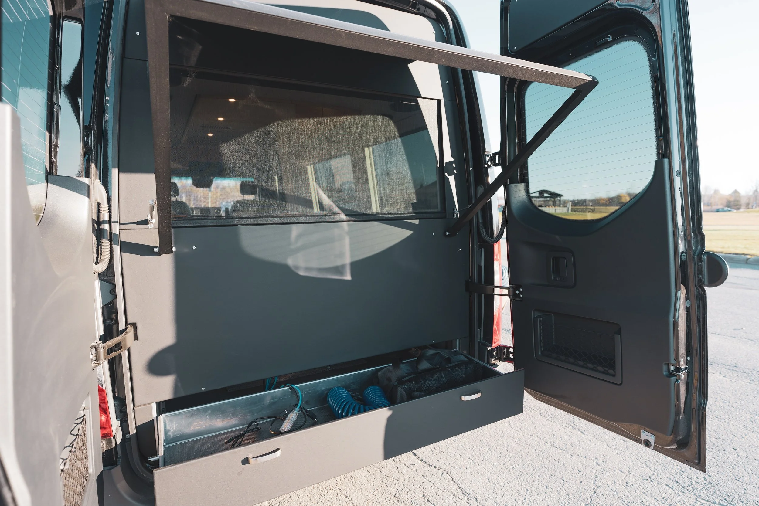 CosyRoad 170 — Coastline Vans
