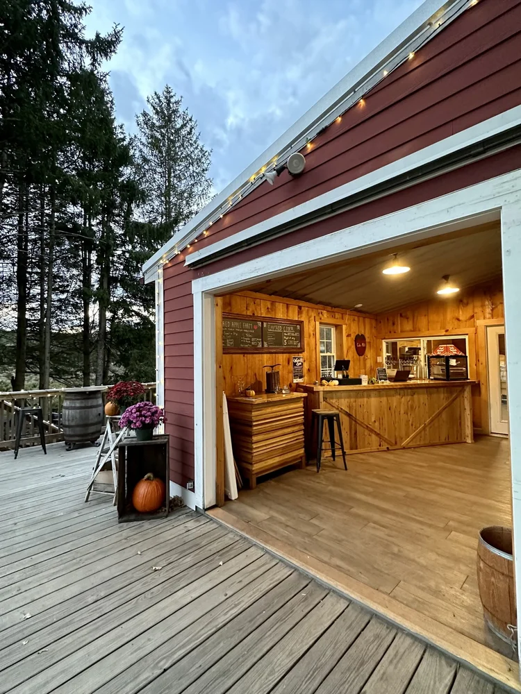 The Farm — Red Apple Farm