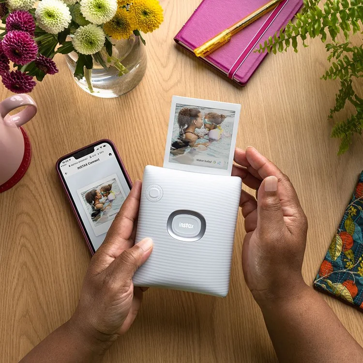 How to take good photos with a phone - 11 killer tips!