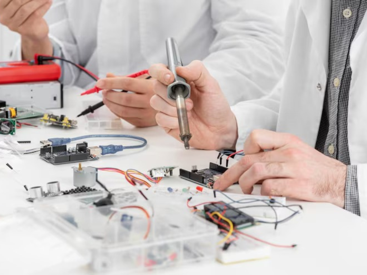 Why Use Electronic Manufacturing Services for High-Mix OEMs — Arrival ...