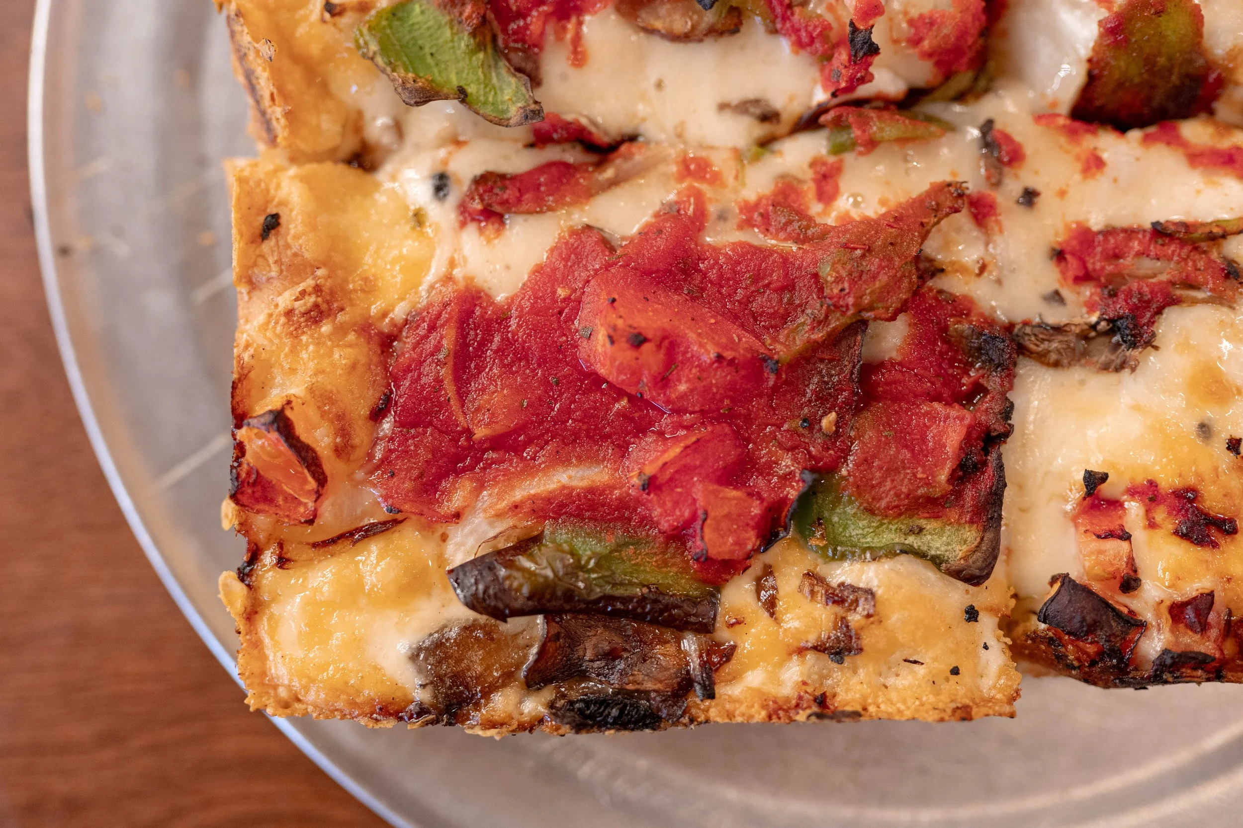 Niki's Pizza in Greektown Detroit