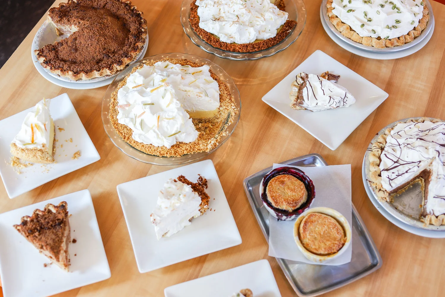 Whole Cakes & Pies — Cindy's