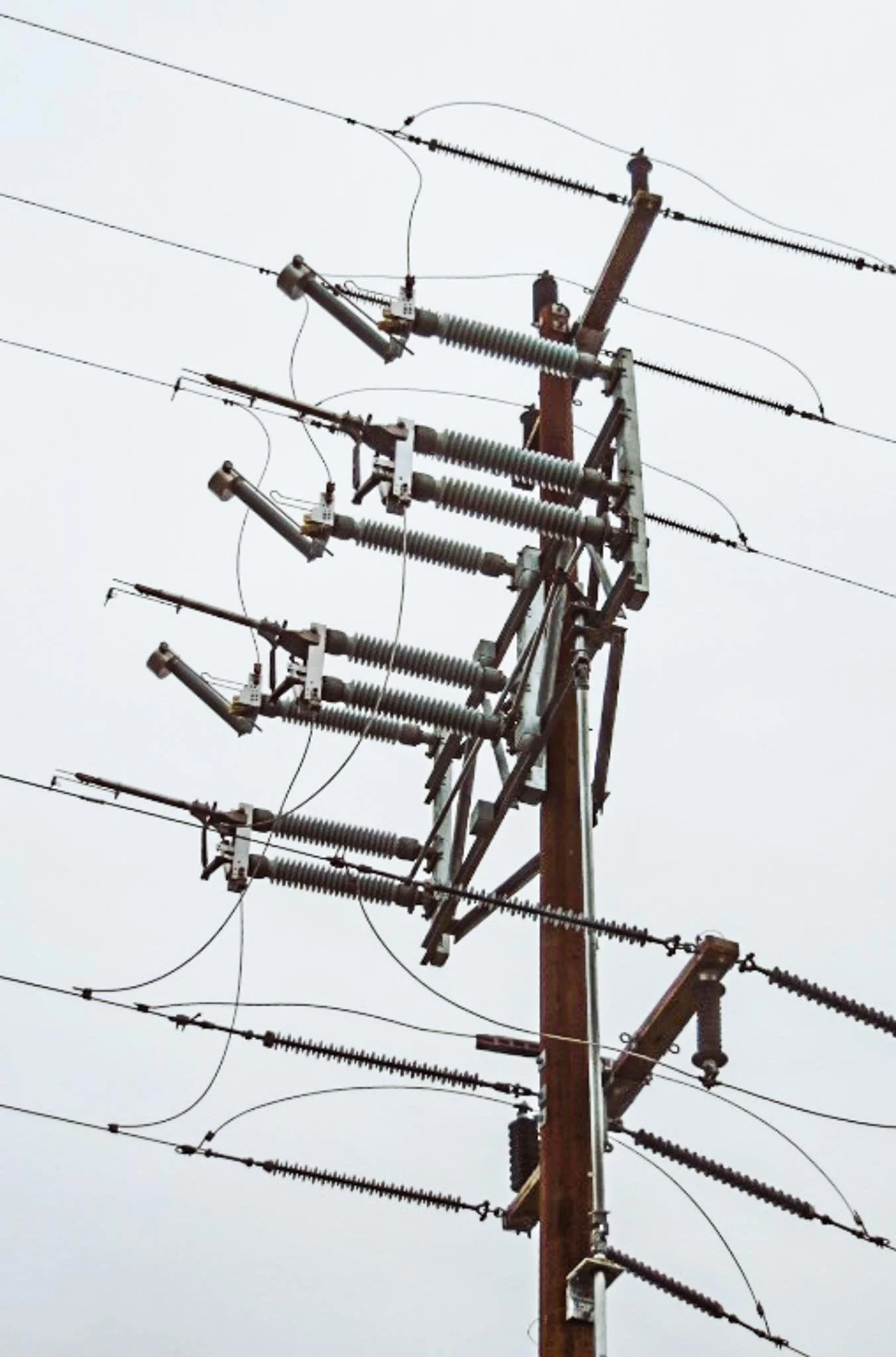 Vertical Break for Transmission — SEECO - Southern Electrical Equipment ...