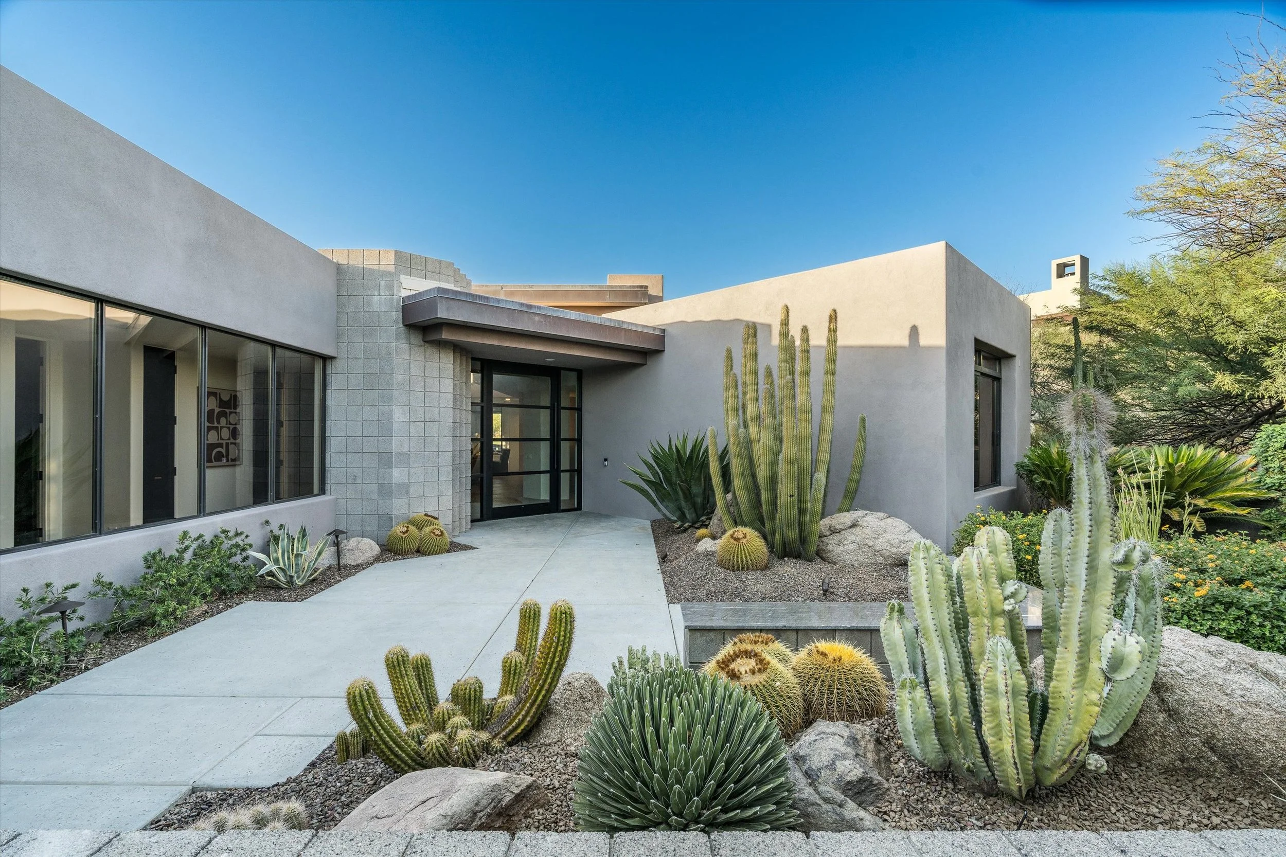 Chelsea Hamilton - Realtor