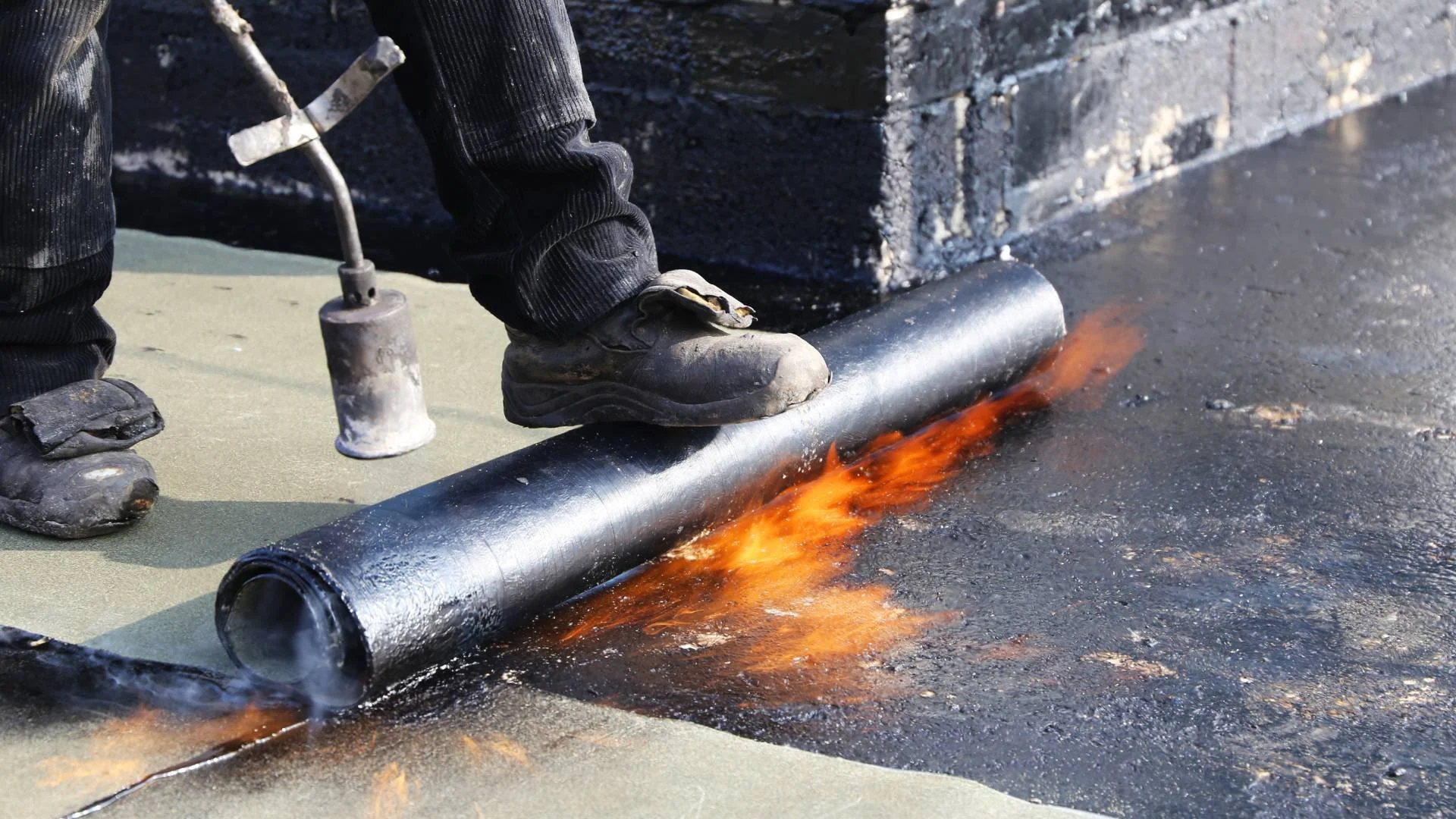 Modified Bitumen Roof Repair: A Complete Guide — Commercial Roofing ...