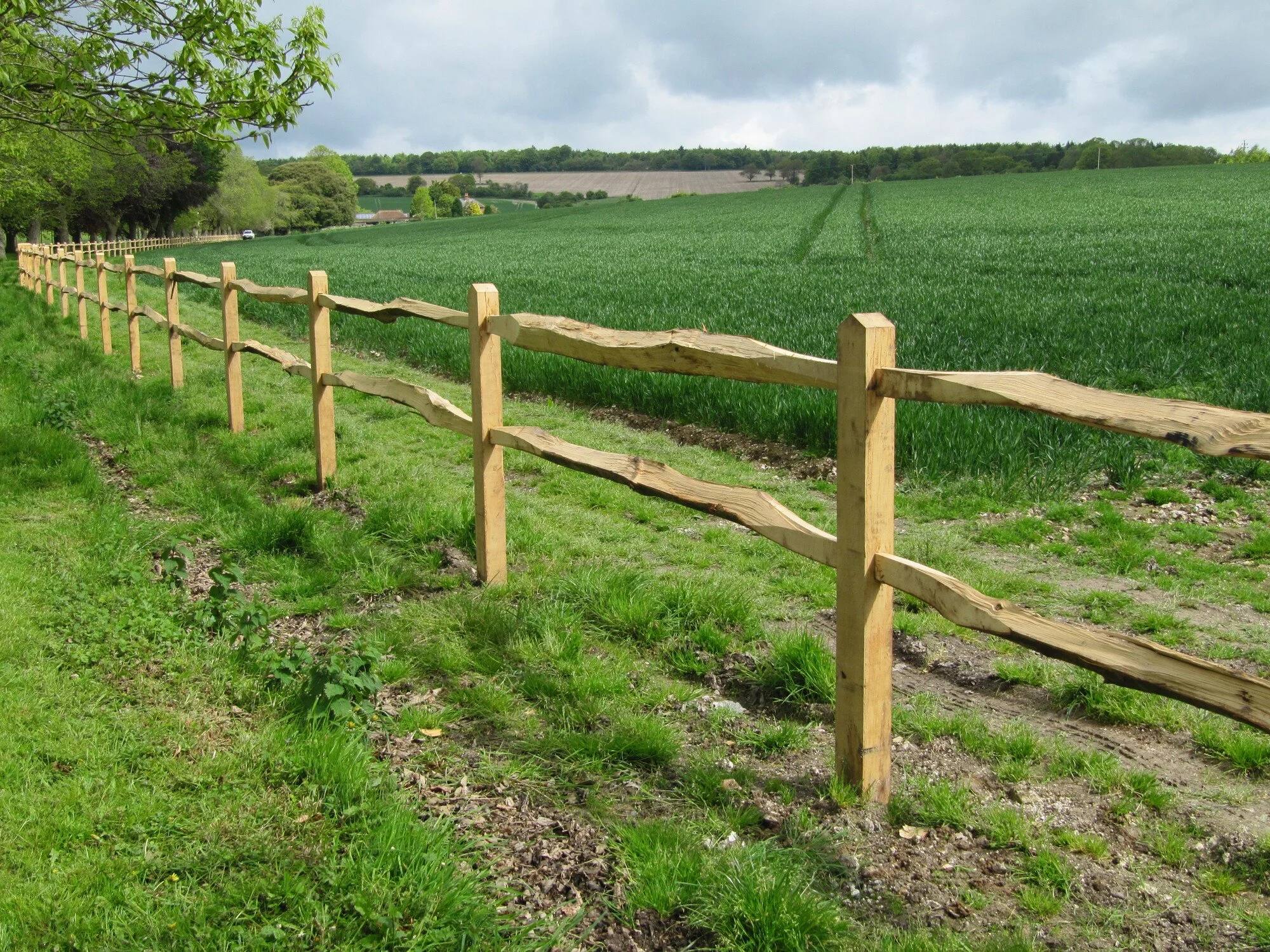 PRO Fencing - Fencing Supplier & Installer in Surrey, Sussex and Hampshire