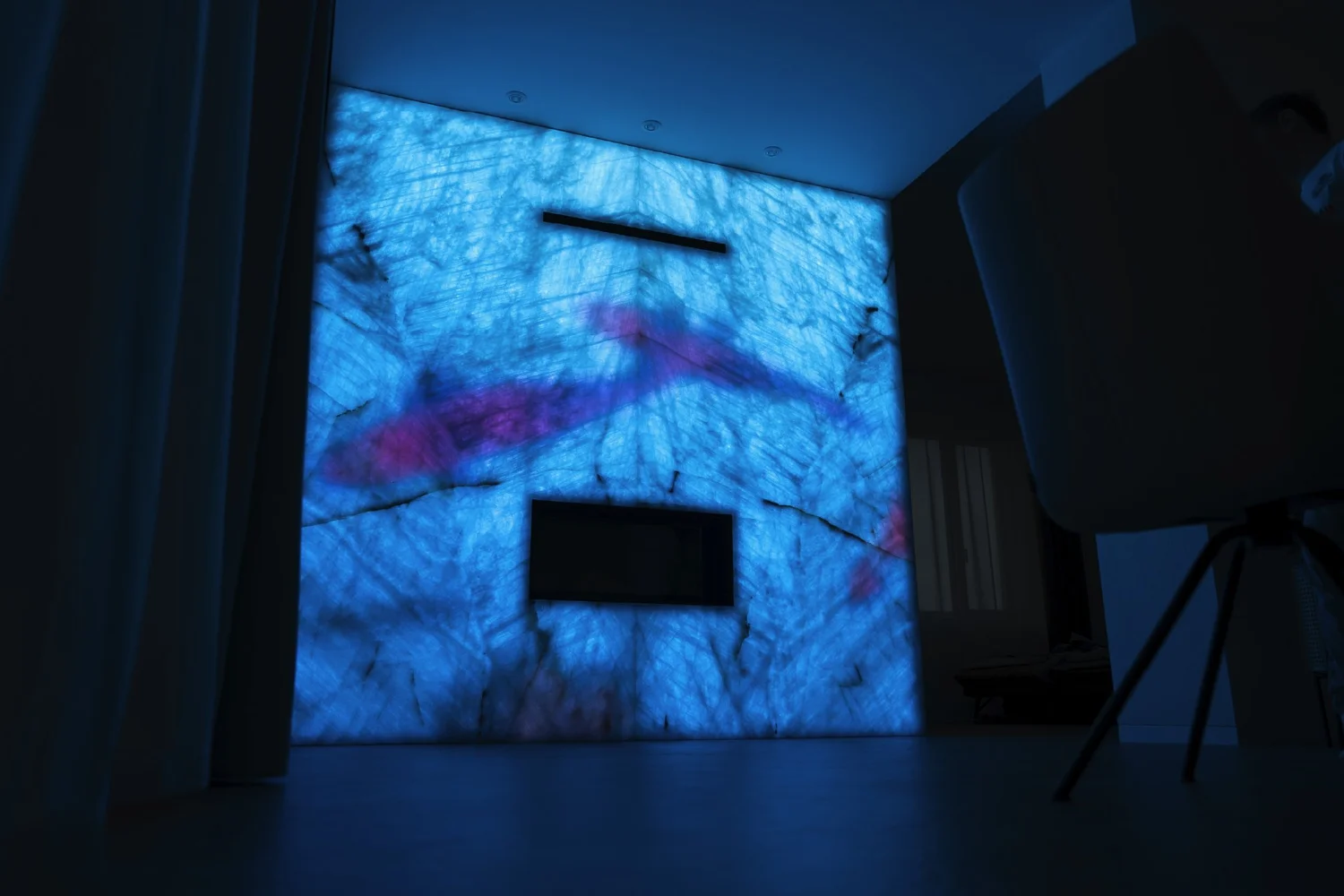 LightnTec | Smarter LED-Walls. Lighter, Brighter, AI-Controlled