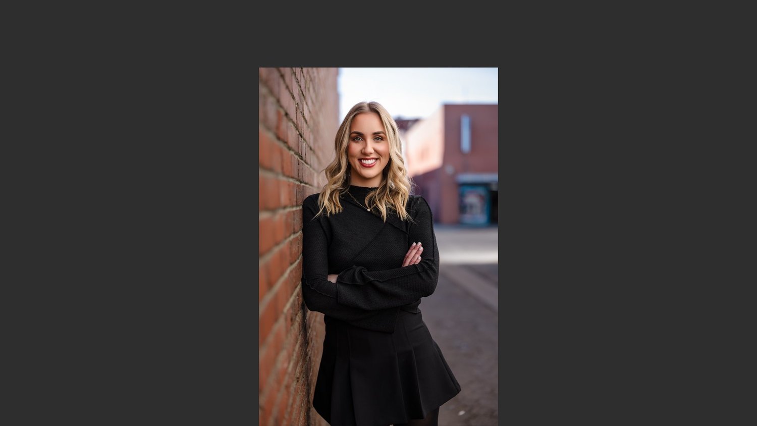 Commercial & Brand Photographer | Tailored Headshots & portraits