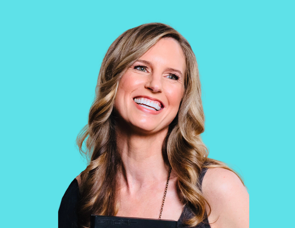 Best-Selling Author and AI Keynote Speaker — Alison McCauley