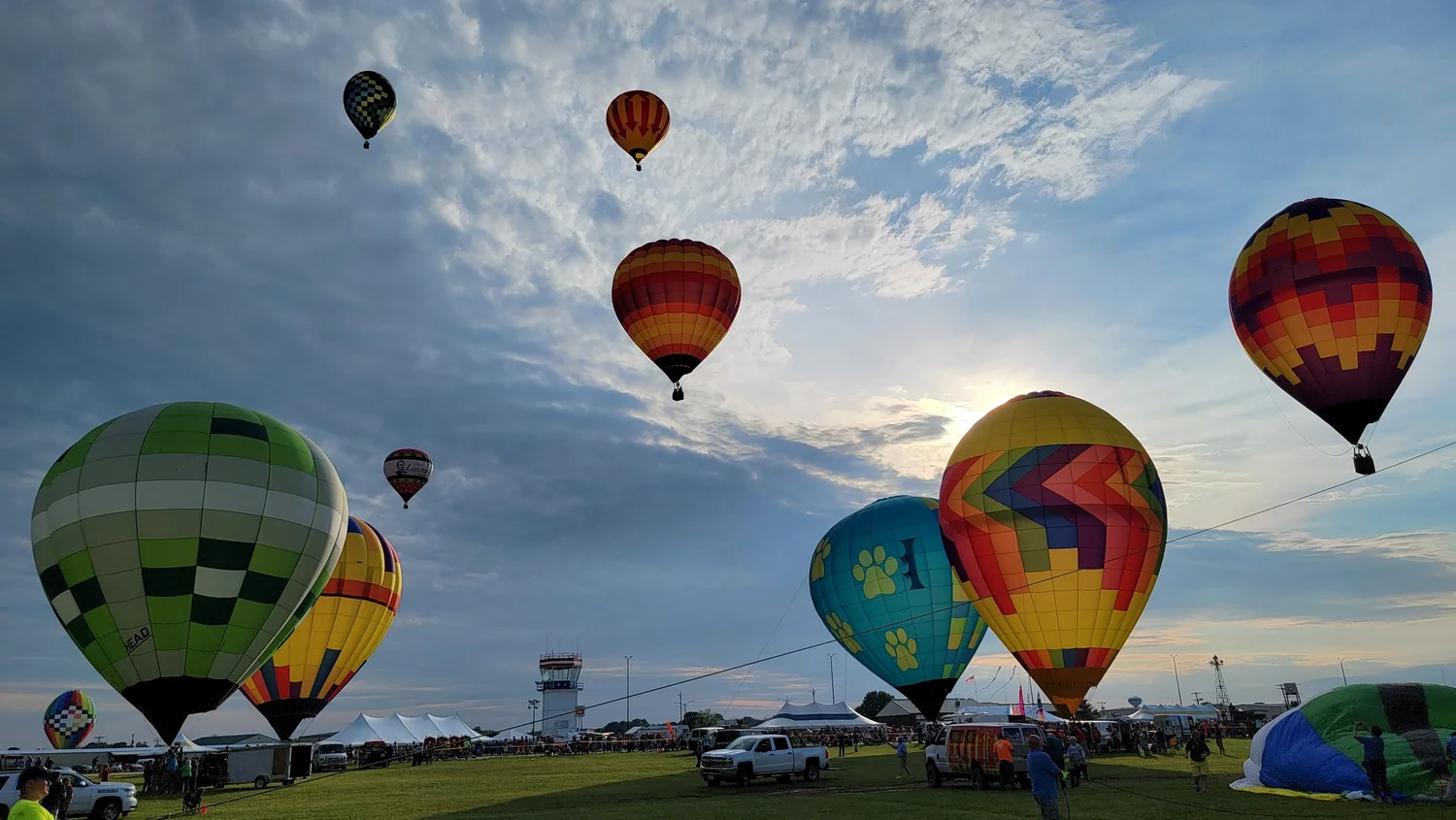 Balloons Over Vermilion
