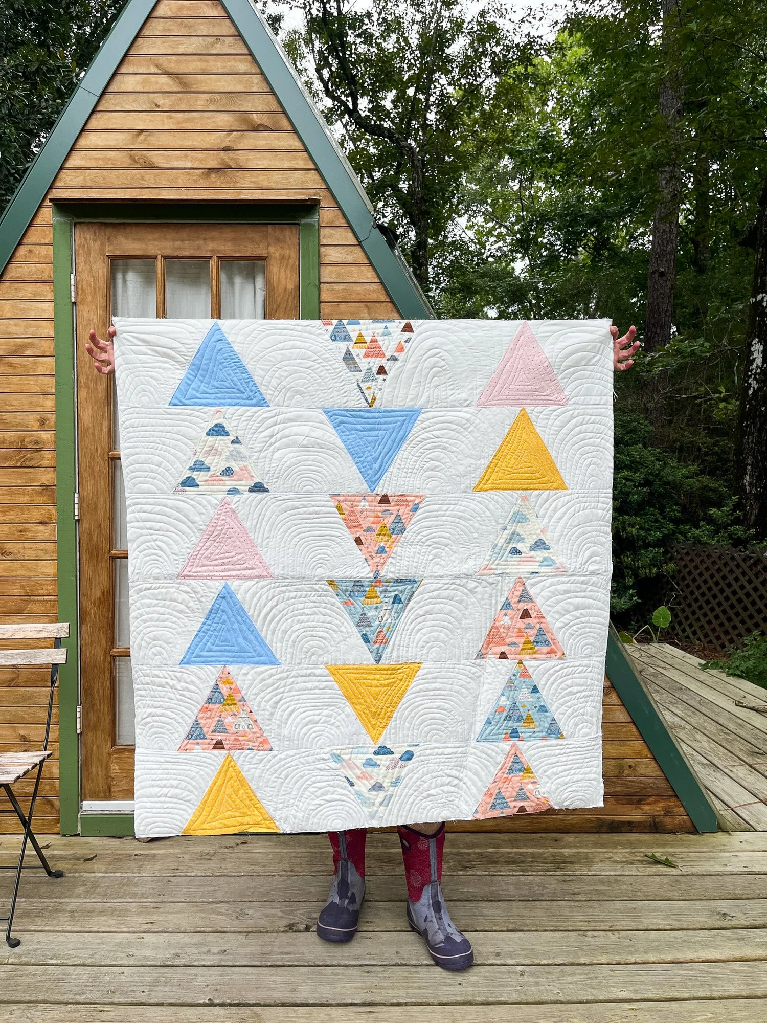 What’s Happening in Quilting?! 2025 Quilting Trends — Tabatha Smith