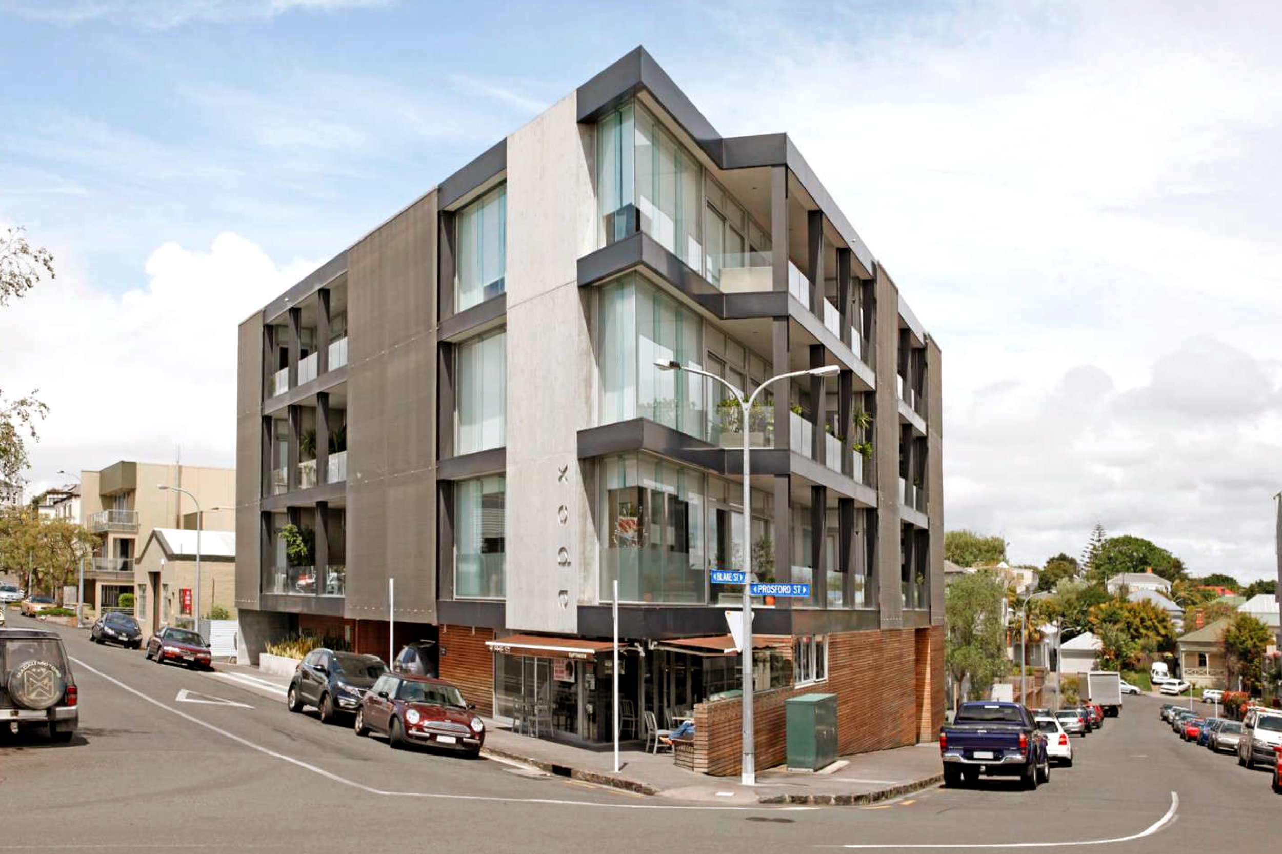 PREMIUM BUILDING MANAGEMENT - CONSTANT BUILDING MANAGEMENT — Constant ...