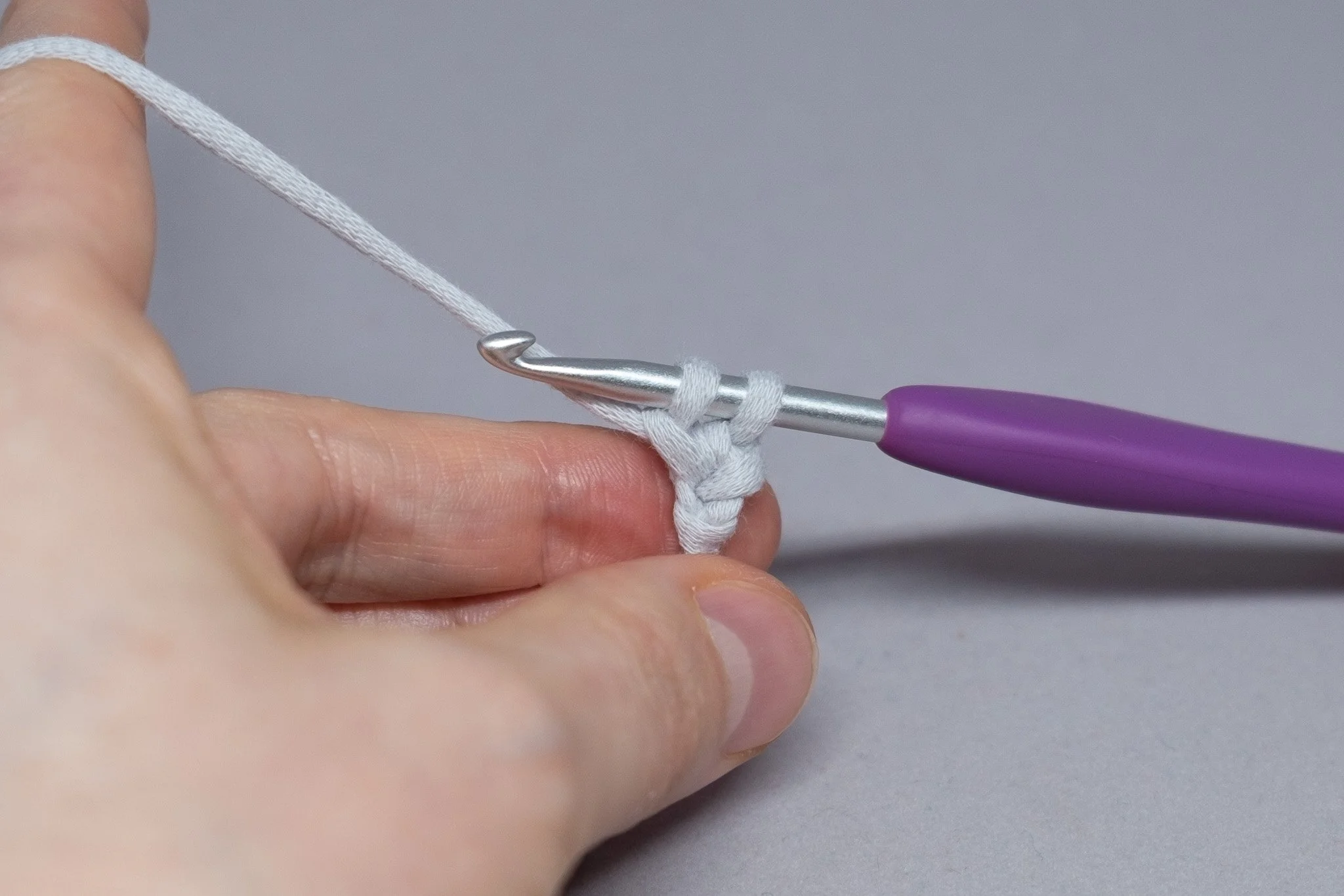 Learn to Make a Foundation Chain — Knot Trying