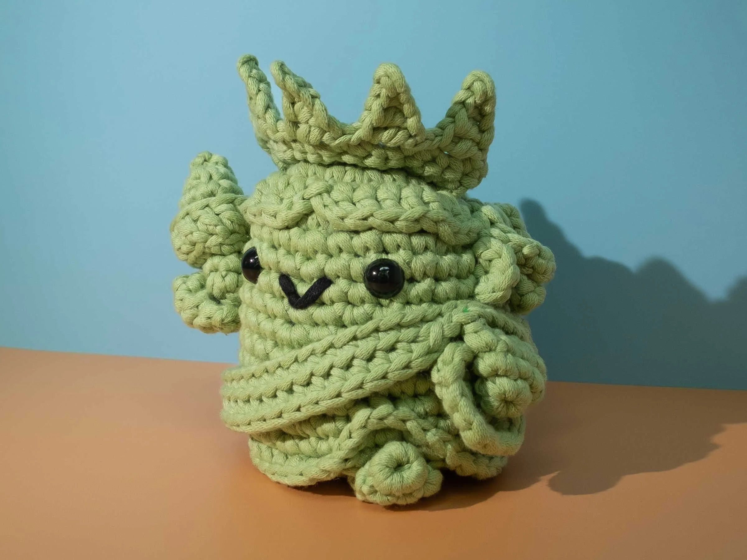 Peri the Champagne Flute, a Free Crochet Pattern — Knot Trying