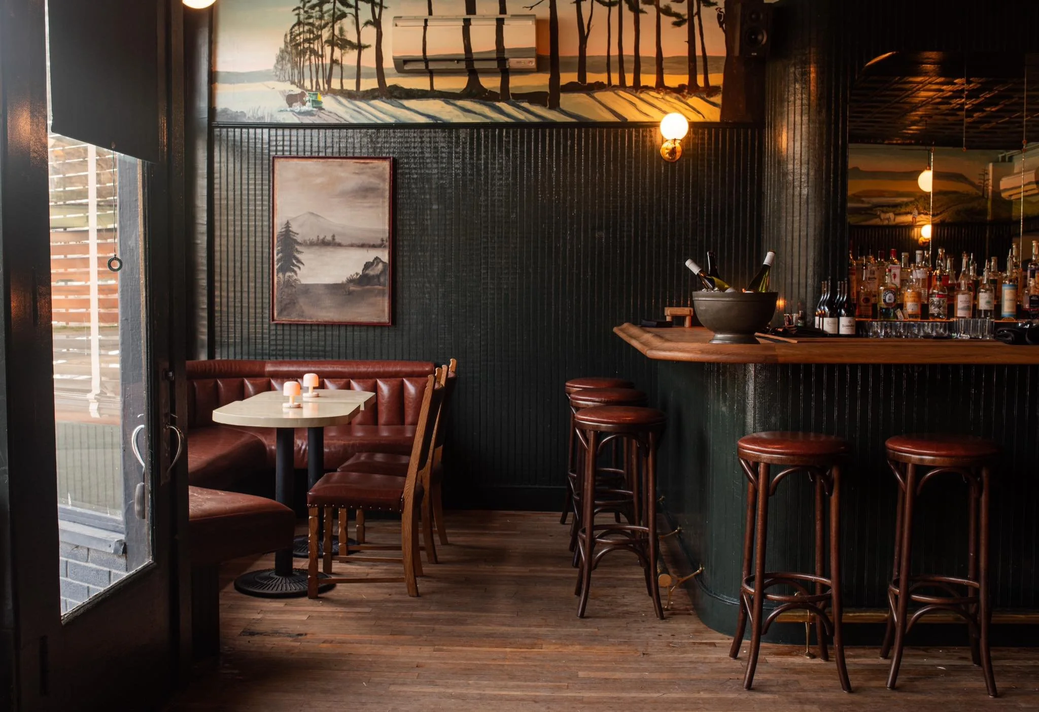 Flying Goose Tavern | Discover Local Flavors Today