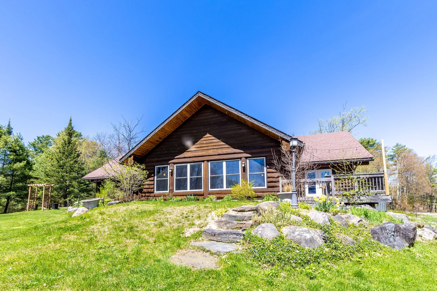 Restaurant — Log Cabin Inn