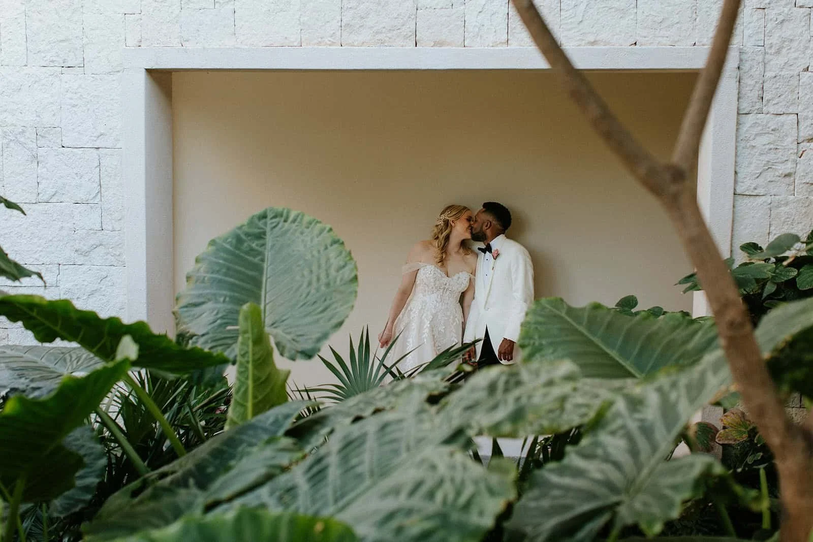 Weddings at Secrets Playa Blanca: Upscale and Intimate — Luke FotoliV