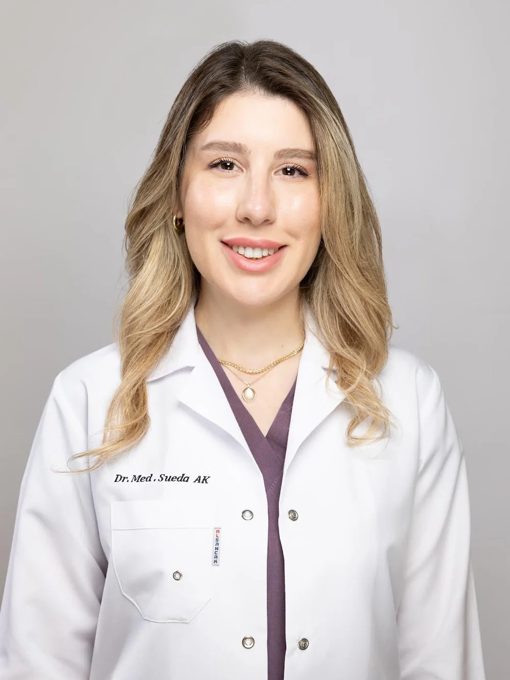 Beauty Praxis Büşra Ak und Sueda Ak - ästhetische Medizin und Longevity ...