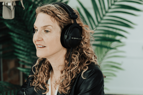 How to Become a Voice Actor: A Step-by-Step Guide — Lauren Bandman ...