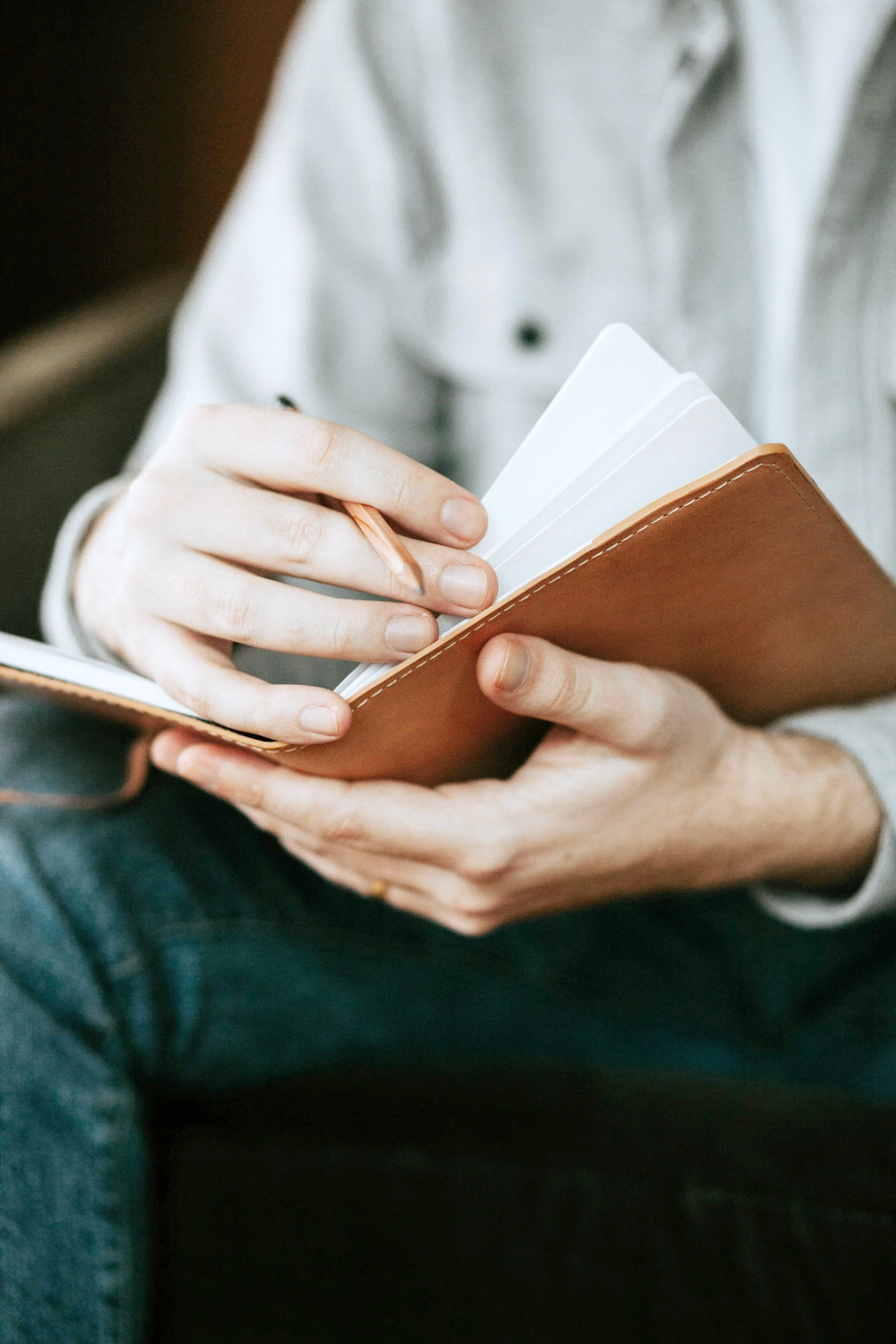 Colleen Ramser | Trauma Therapist, Speaker, Author & Podcaster