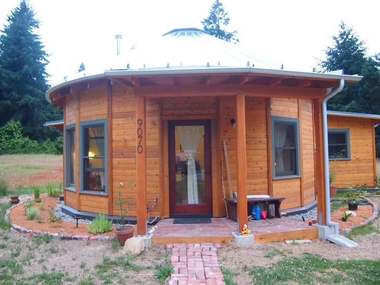 Maple Twenty Five | 25-Foot Yurt Kit — Smiling Woods Yurts