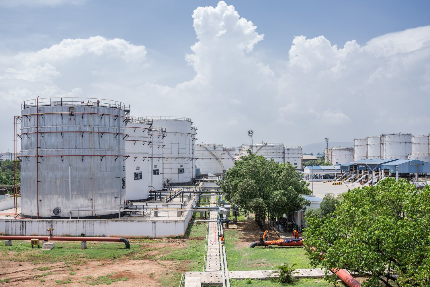 POL & Liquid Chemicals — EIPL