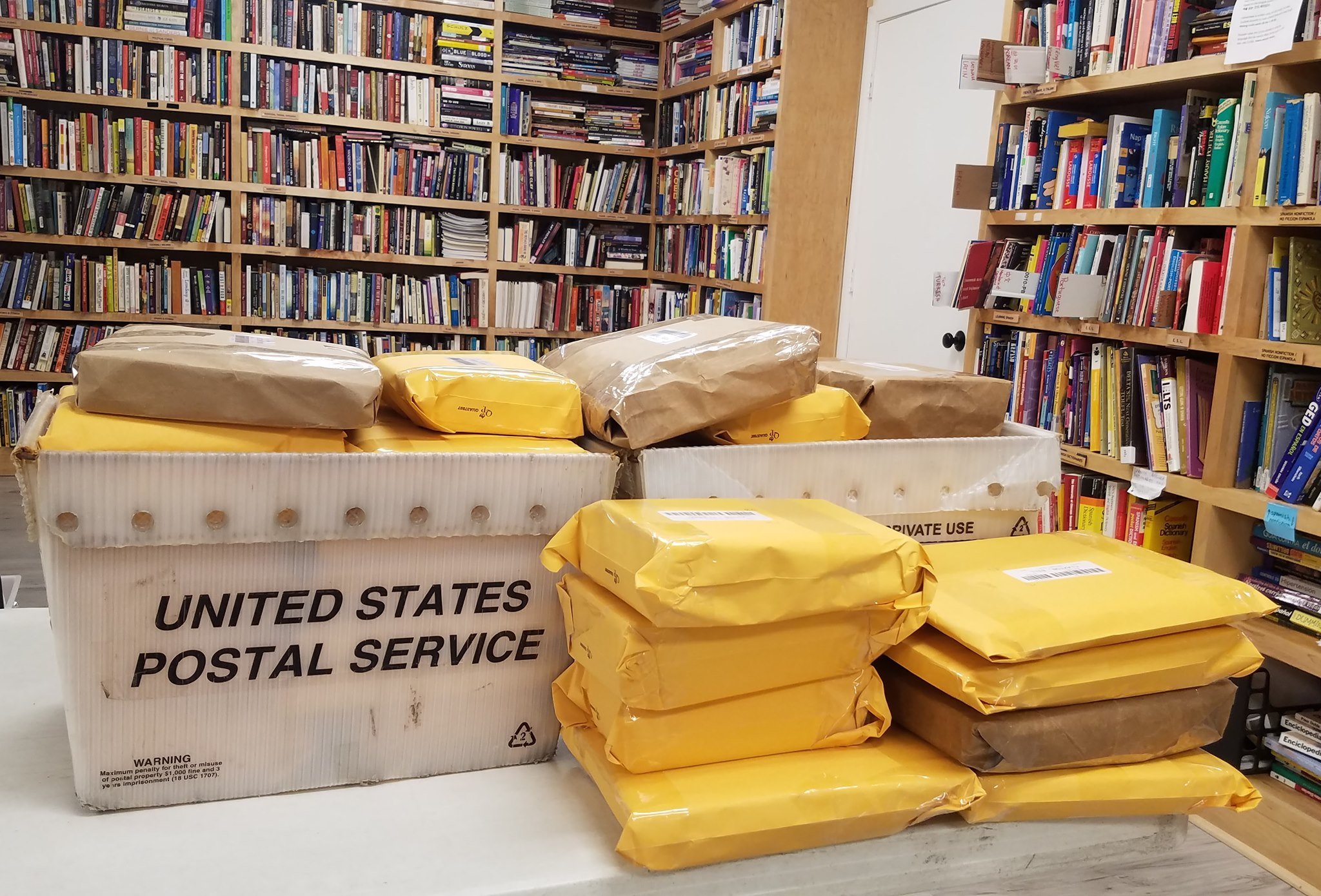 Volunteer | Inside Books Project — Inside Books Project