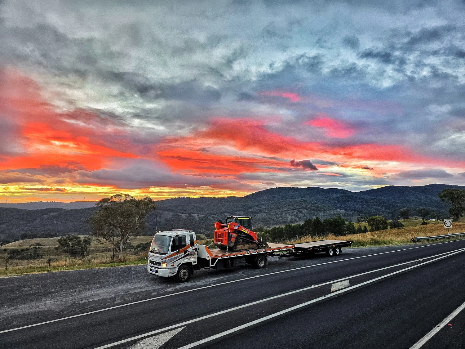 APEX TOWING ORANGE | Reliable Towing Solutions - Call Now