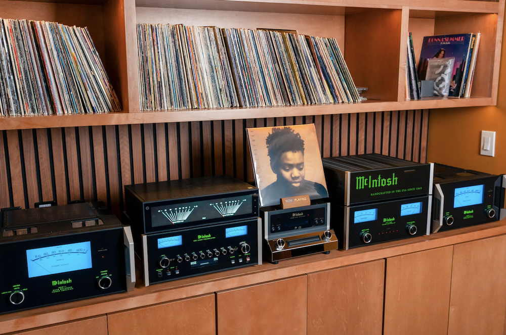 ECHO - SOUND | Hi-Fi Beats & Vinyl Vibes in the Las Vegas Arts District ...