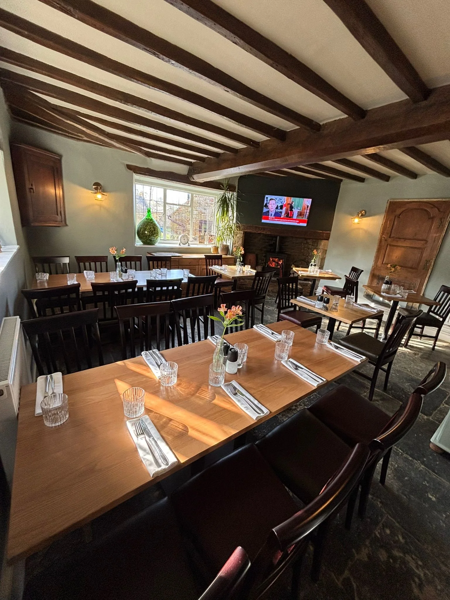 The Lounge — The George and Dragon