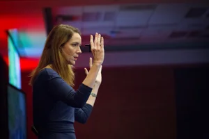 Bio — Kim Cobb