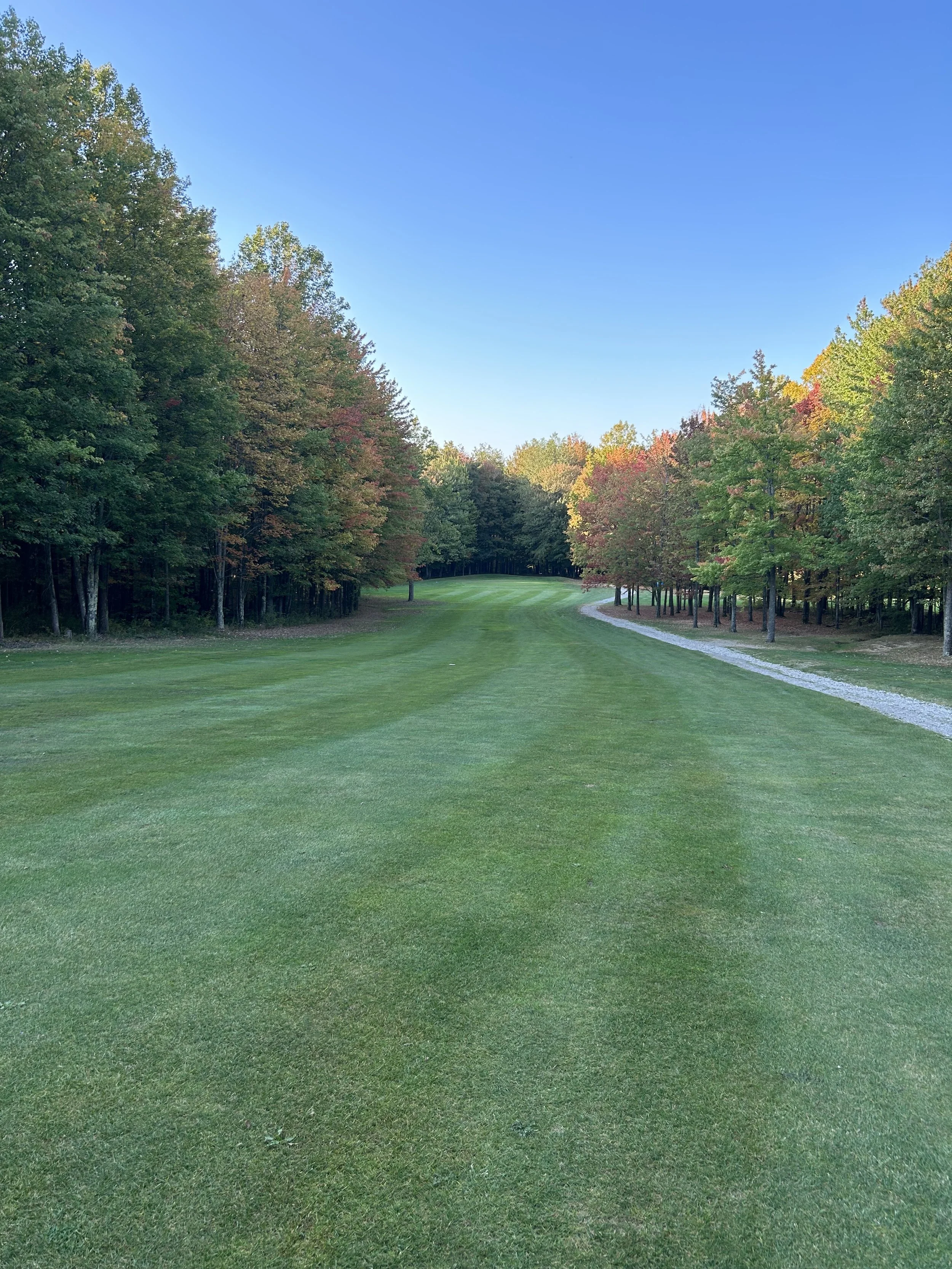 Indoor Golf — Elk Valley Golf Course
