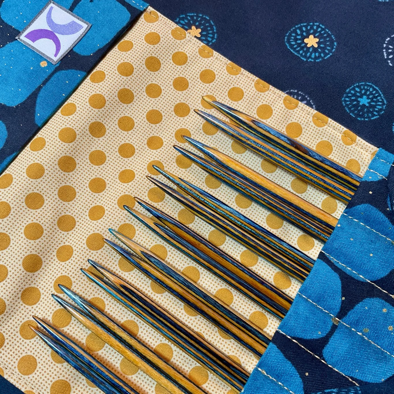 Darn Pretty™ Interchangeable Knitting Needle Pairs in Rosewood Color ...