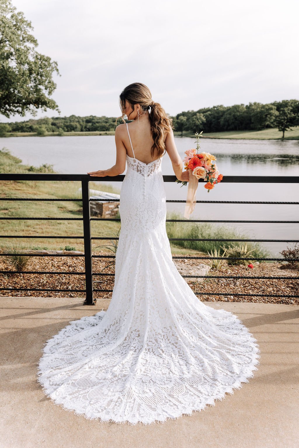 Weddings | Plan Your Dream Wedding Today — Loco Lake Venue