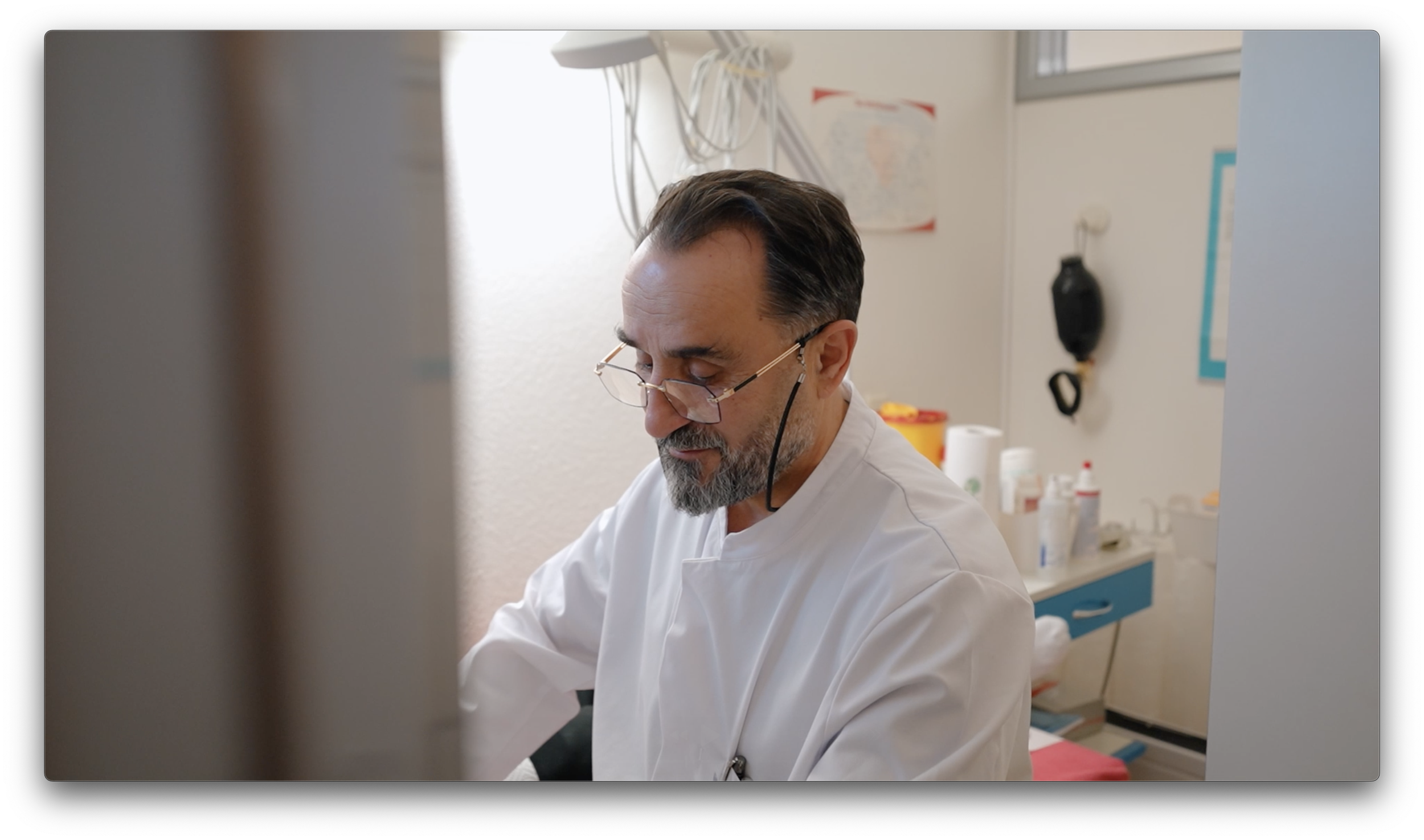 Dr. med. Vesel Shala